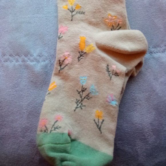 Accessories | Delicate Beige Socks With Flowers | Poshmark